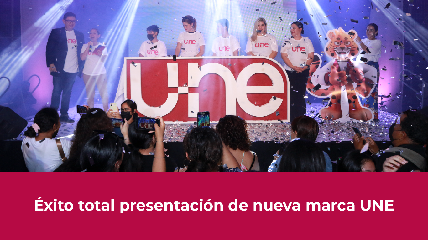 Éxito total presentación de nueva marca UNE - Universidad del Noreste